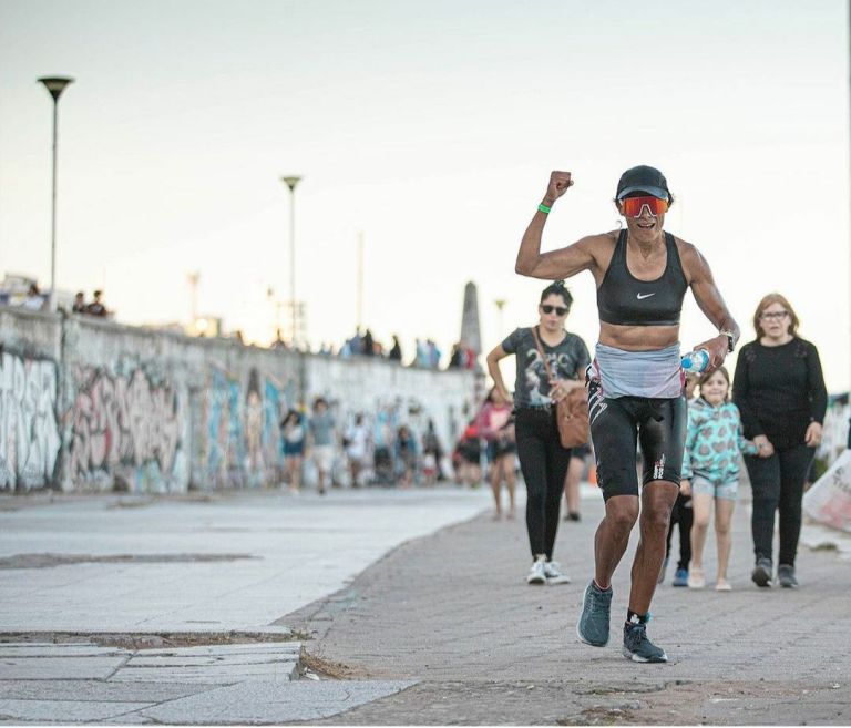 Triatlón: Fernanda Godoy cerró el año en el Ironman de Mar del Plata ...
